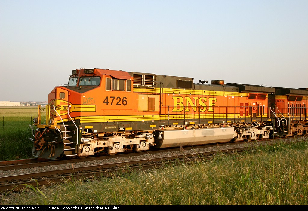 BNSF 4726